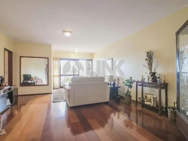 Apartamento para Venda em Porto Alegre/RS Jardim Europa 3 Quartos