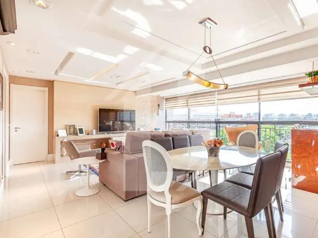 Apartamento para Venda em Porto Alegre/RS Jardim Europa 3 Quartos