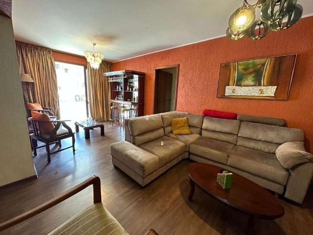 Apartamento para Venda em Porto Alegre/RS Jardim Lindóia 3 Quartos