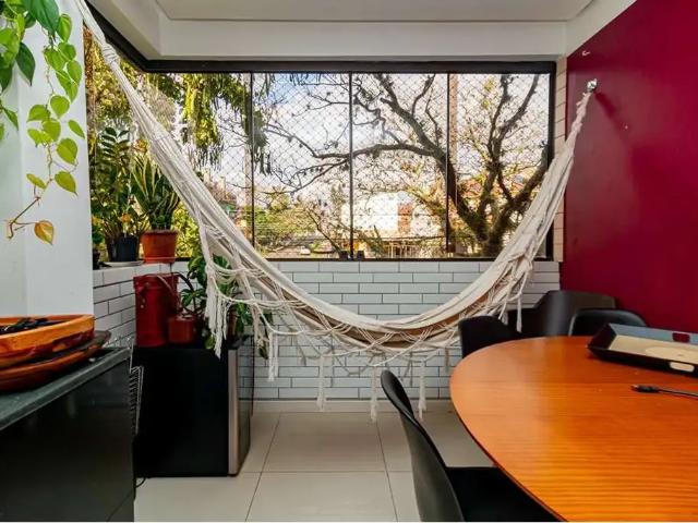 Apartamento para Venda em Porto Alegre/RS Jardim Planalto 3 Quartos
