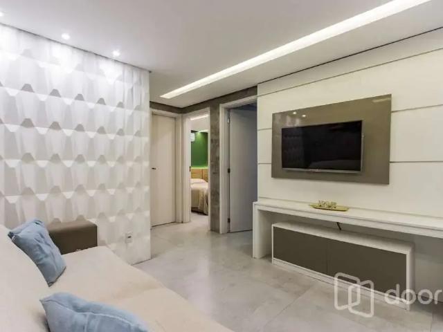 Apartamento para Venda em Porto Alegre/RS Lomba do Pinheiro 2 Quartos