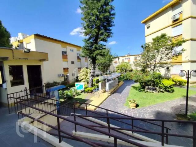 Apartamento para Venda em Porto Alegre/RS Passo da Areia 2 Quartos