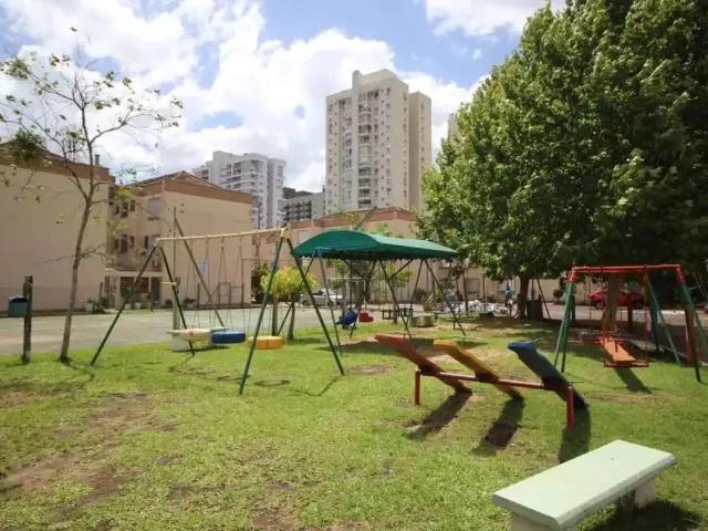 Apartamento para Venda em Porto Alegre/RS Passo da Areia 3 Quartos