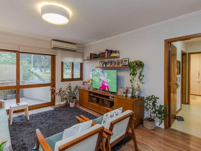 Apartamento para Venda em Porto Alegre/RS Passo da Areia 3 Quartos