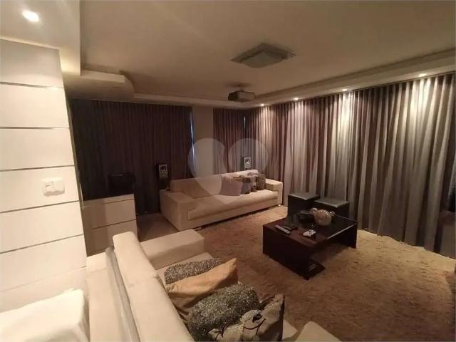Apartamento para Venda em Porto Alegre/RS Passo da Areia 3 Quartos