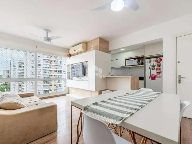 Apartamento para Venda em Porto Alegre/RS Passo da Areia 3 Quartos