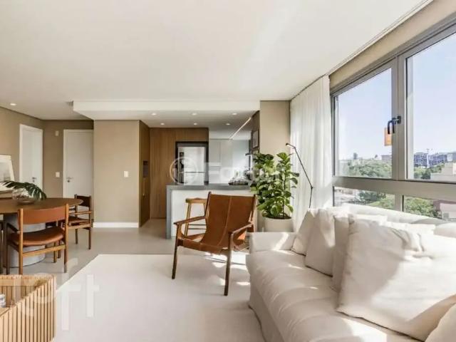 Apartamento para Venda em Porto Alegre/RS Passo da Areia 3 Quartos