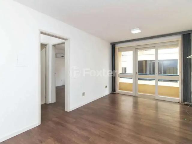 Apartamento para Venda em Porto Alegre/RS Partenon 1 Quartos
