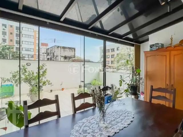 Apartamento para Venda em Porto Alegre/RS Petrópolis 3 Quartos