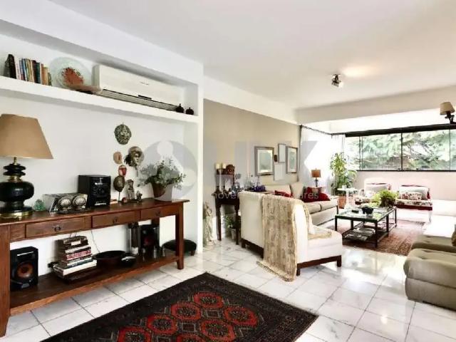 Apartamento para Venda em Porto Alegre/RS Petrópolis 3 Quartos