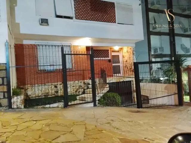 Apartamento para Venda em Porto Alegre/RS Petrópolis 3 Quartos