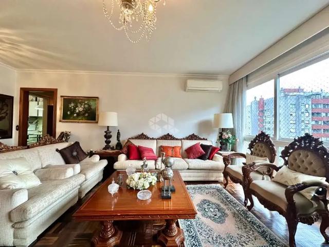 Apartamento para Venda em Porto Alegre/RS Petrópolis 3 Quartos