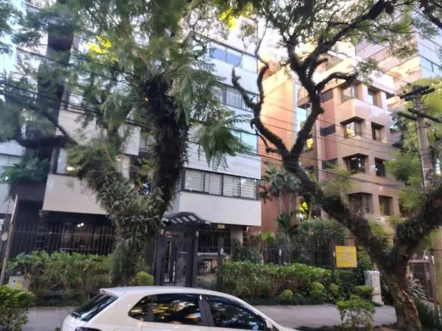 Apartamento para Venda em Porto Alegre/RS Petrópolis 3 Quartos