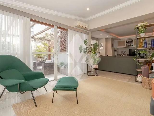 Apartamento para Venda em Porto Alegre/RS Petrópolis 3 Quartos