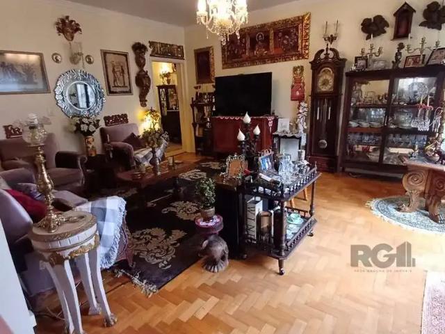 Apartamento para Venda em Porto Alegre/RS Petrópolis 3 Quartos