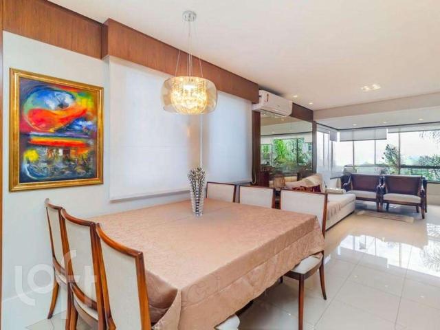 Apartamento para Venda em Porto Alegre/RS Petrópolis 3 Quartos