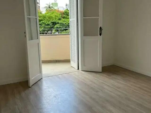 Apartamento para Venda em Porto Alegre/RS Petrópolis 3 Quartos