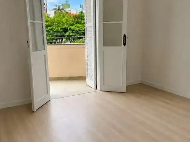 Apartamento para Venda em Porto Alegre/RS Petrópolis 3 Quartos