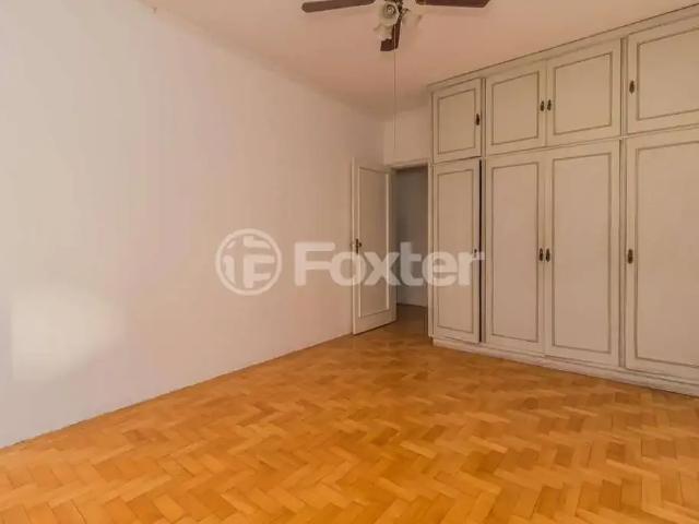 Apartamento para Venda em Porto Alegre/RS Petrópolis 3 Quartos