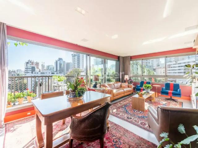 Apartamento para Venda em Porto Alegre/RS Petrópolis 3 Quartos