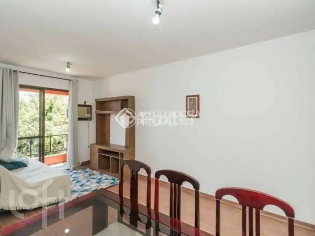 Apartamento para Venda em Porto Alegre/RS Petrópolis 3 Quartos