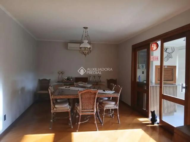 Apartamento para Venda em Porto Alegre/RS Petrópolis 3 Quartos