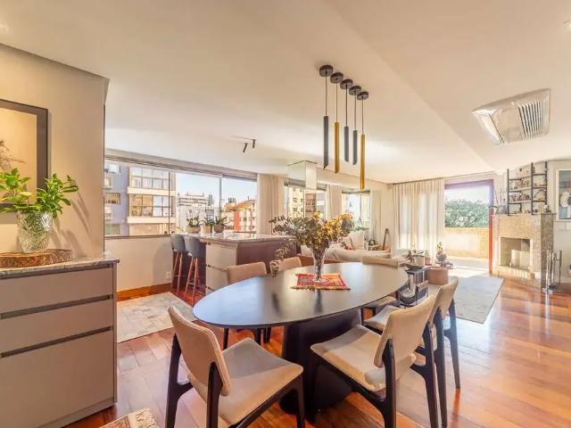 Apartamento para Venda em Porto Alegre/RS Petrópolis 3 Quartos