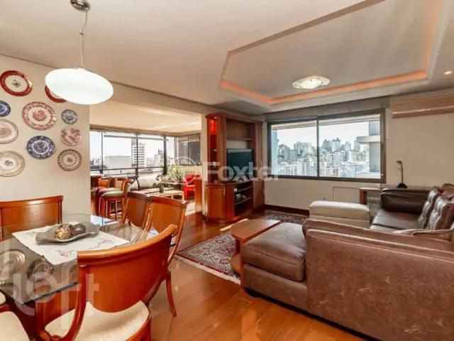 Apartamento para Venda em Porto Alegre/RS Petrópolis 3 Quartos
