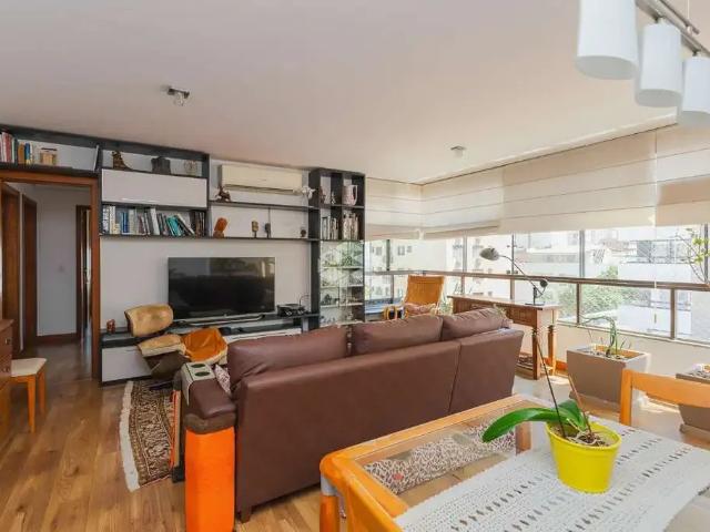 Apartamento para Venda em Porto Alegre/RS Petrópolis 3 Quartos