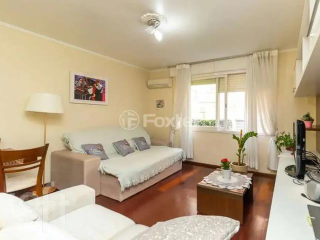 Apartamento para Venda em Porto Alegre/RS Petrópolis 3 Quartos