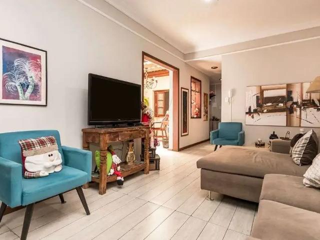 Apartamento para Venda em Porto Alegre/RS Petrópolis 2 Quartos
