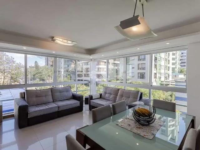 Apartamento para Venda em Porto Alegre/RS Petrópolis 2 Quartos