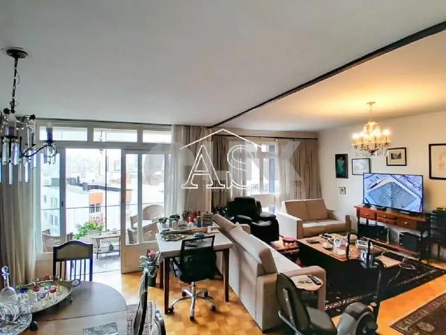 Apartamento para Venda em Porto Alegre/RS Petrópolis 2 Quartos