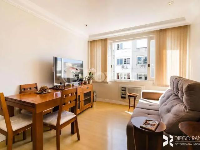 Apartamento para Venda em Porto Alegre/RS Petrópolis 2 Quartos