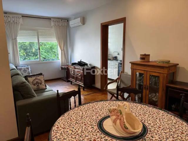 Apartamento para Venda em Porto Alegre/RS Petrópolis 2 Quartos