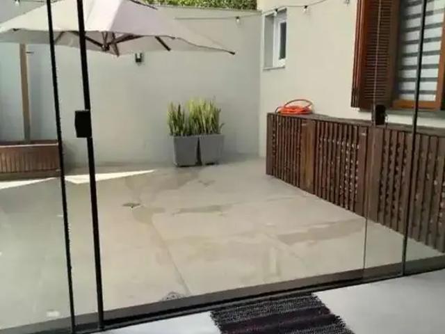 Apartamento para Venda em Porto Alegre/RS Petrópolis 2 Quartos