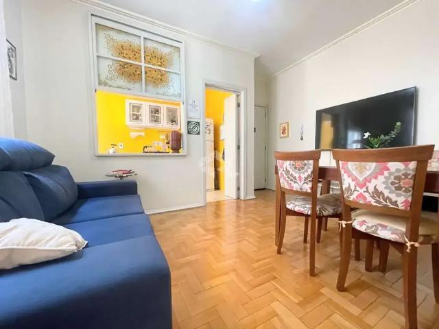Apartamento para Venda em Porto Alegre/RS Praia de Belas 2 Quartos