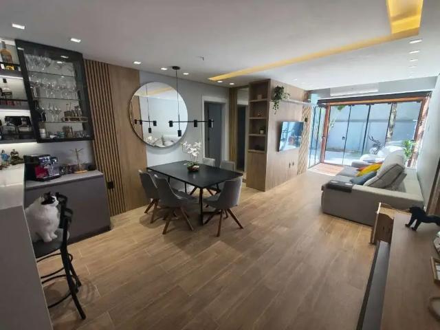 Apartamento para Venda em Porto Alegre/RS Praia de Belas 2 Quartos