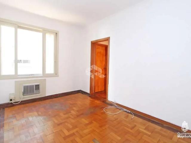 Apartamento para Venda em Porto Alegre/RS Praia de Belas 2 Quartos