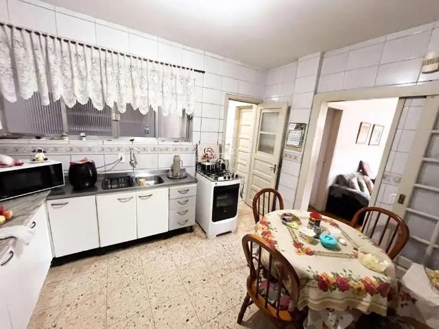 Apartamento para Venda em Porto Alegre/RS Praia de Belas 3 Quartos
