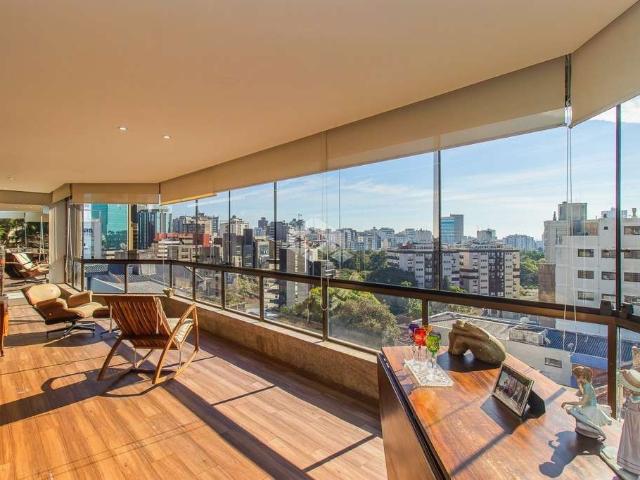 Apartamento para Venda em Porto Alegre/RS Rio Branco 3 Quartos