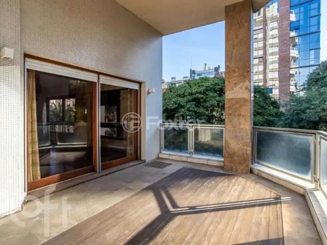 Apartamento para Venda em Porto Alegre/RS Rio Branco 3 Quartos