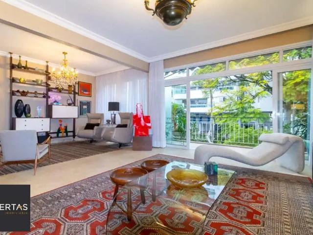 Apartamento para Venda em Porto Alegre/RS Rio Branco 3 Quartos