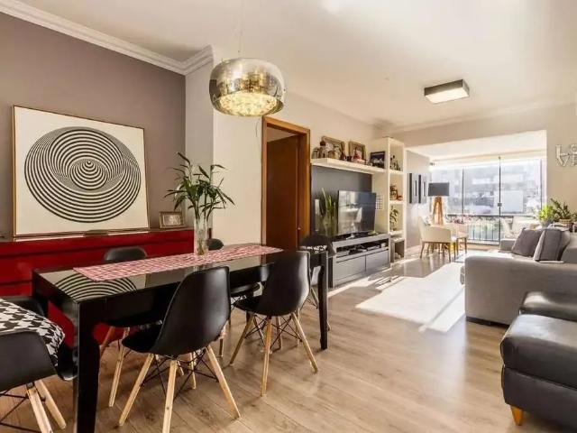 Apartamento para Venda em Porto Alegre/RS Rio Branco 3 Quartos