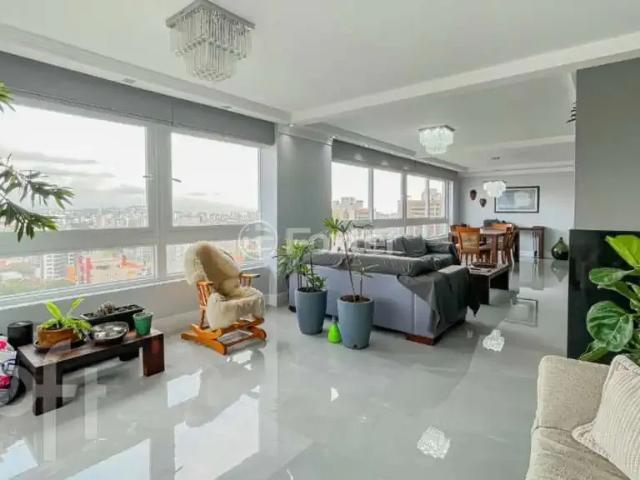Apartamento para Venda em Porto Alegre/RS Rio Branco 3 Quartos