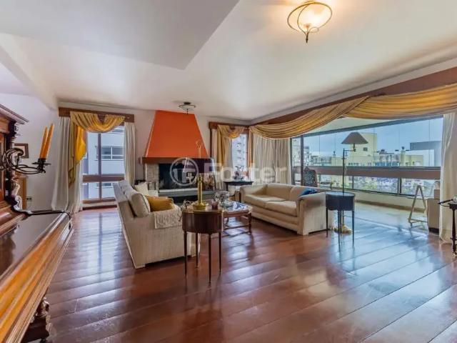 Apartamento para Venda em Porto Alegre/RS Rio Branco 3 Quartos