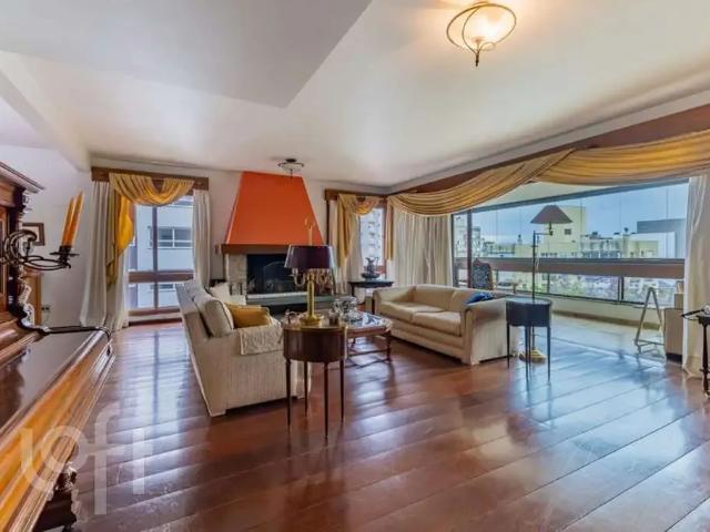 Apartamento para Venda em Porto Alegre/RS Rio Branco 3 Quartos