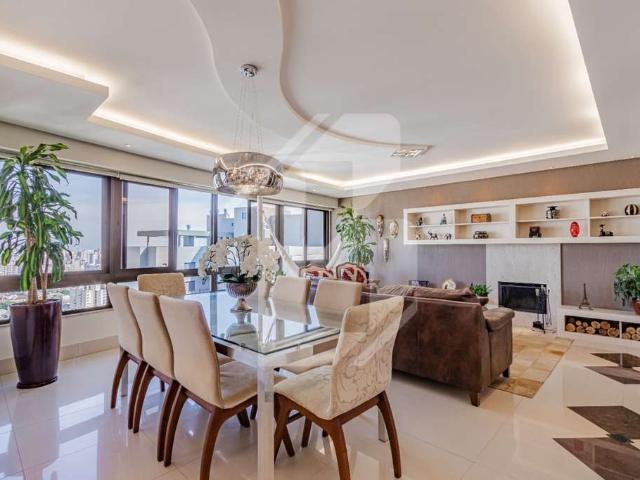 Apartamento para Venda em Porto Alegre/RS Rio Branco 3 Quartos