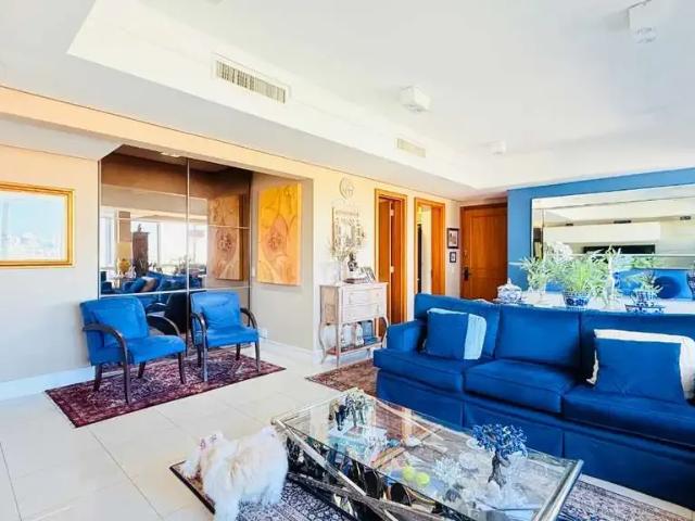 Apartamento para Venda em Porto Alegre/RS Rio Branco 3 Quartos