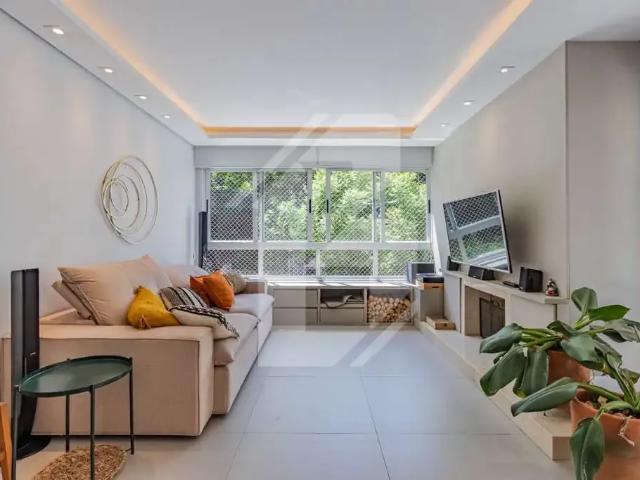 Apartamento para Venda em Porto Alegre/RS Rio Branco 3 Quartos